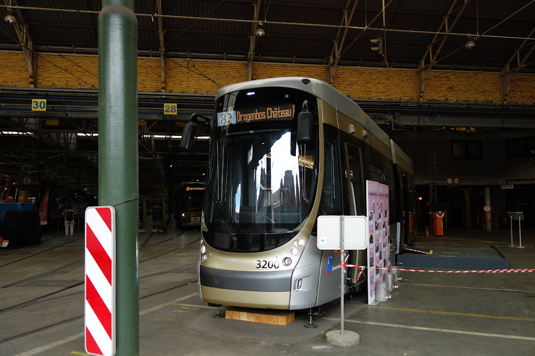 Ferrovia : Motrice T3200-4200 TNG